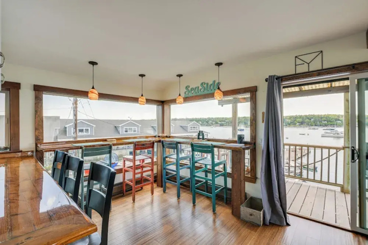 Ocean-view Apt In The Heart Of Southwest Harbor! - Southwest Harbor, ME