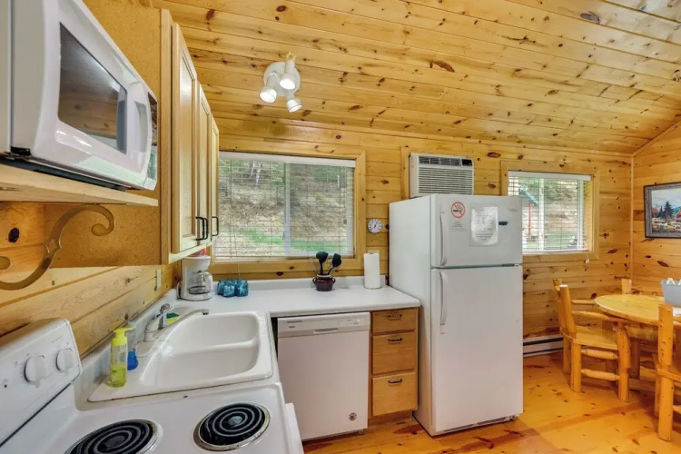 Hike, Ski, Atv & More: Deadwood Cabin W/ Grill - Deadwood, SD