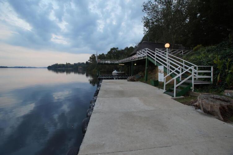Waterfront Country Lodge - Vanderbijlpark