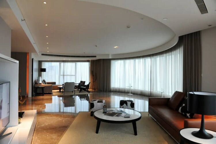 Qingdao Haiyi Sailing Hotel - Qingdao