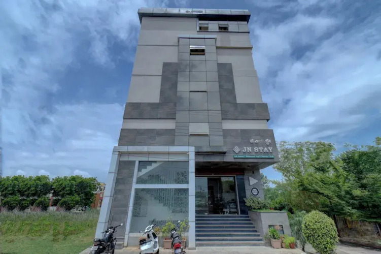 Hotel J N Stay - Mysore