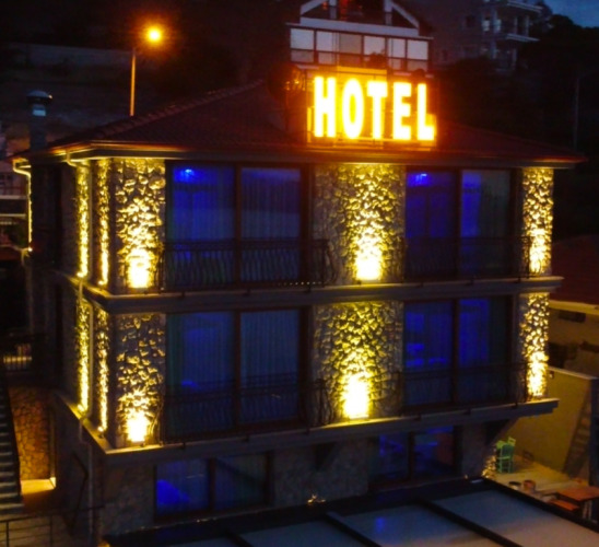 Akvaryum Otel Karaburun - Karaburun