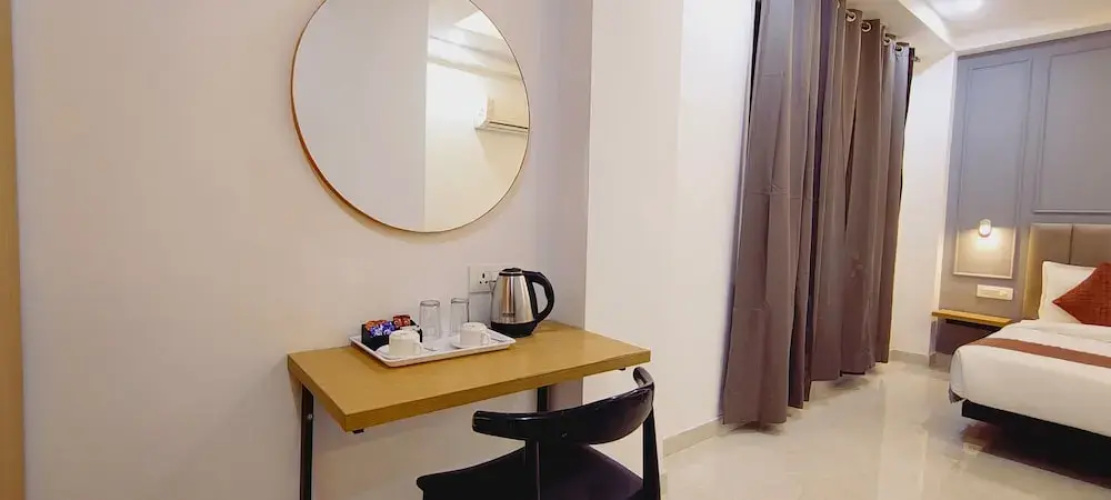 Hotel Mavens House - Gurugram