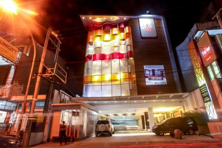 Favor Hotel - Makassar