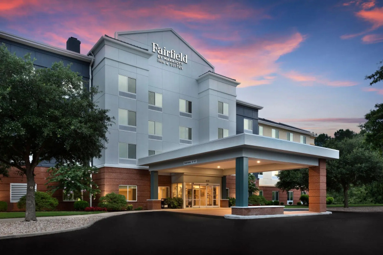 Fairfield Inn & Suites By Marriott Elizabeth City - Elizabeth City, NC