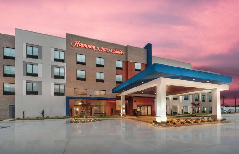 Hampton Inn & Suites Conway - Conway, AR