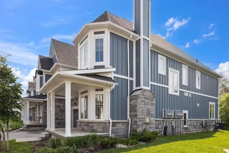 Crosswinds Townhomes - Collingwood