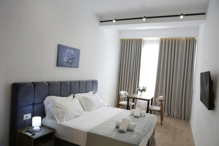 Hotel La Rosa - Tirana