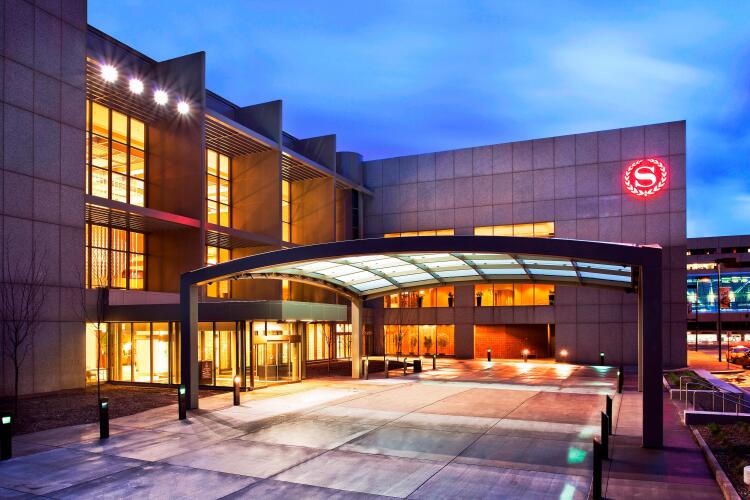 Sheraton Kansas City Hotel At Crown Center - Kansas City