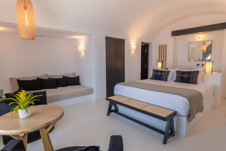 Charisma Suites - Oia