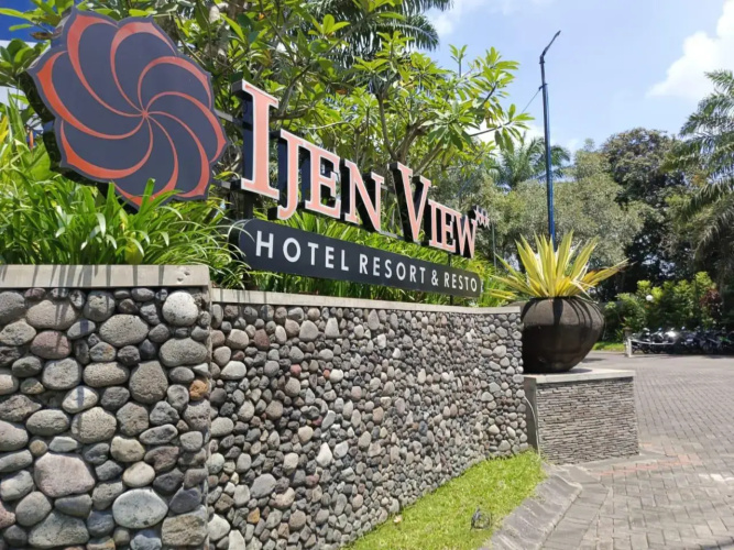 Ijen View Hotel & Resort - 
