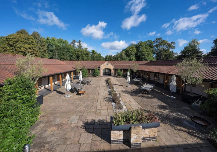 Ridings At Theobalds Park - Enfield