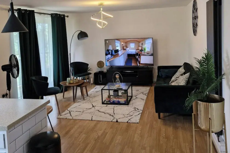 5 Guests - Petsok - Balcony - Free Parking - Dartford