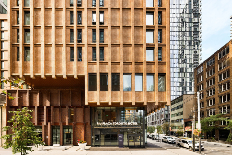 Hotel Riu Plaza Toronto - Toronto