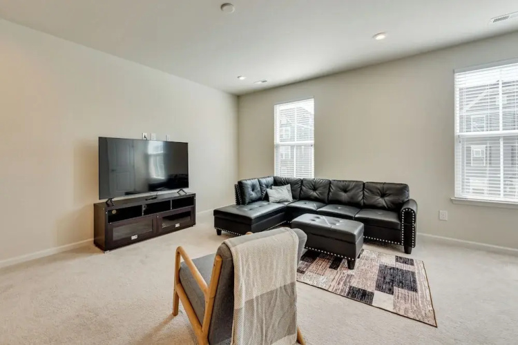 Room To Work + Relax! Spacious Unit Near Charlotte - Midland, NC