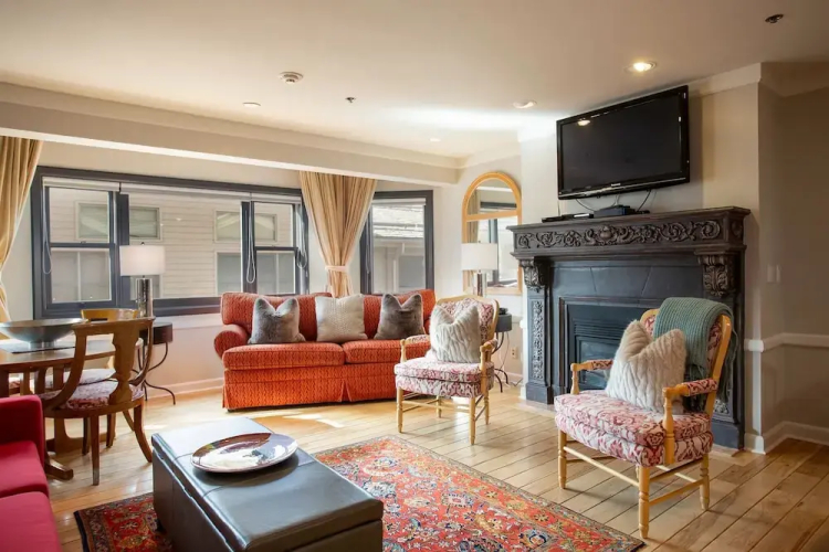 Royal Plaza At Deer Valley Resort - One Bedroom Condo With Hot Tub #301 1 Condo - Park City, UT