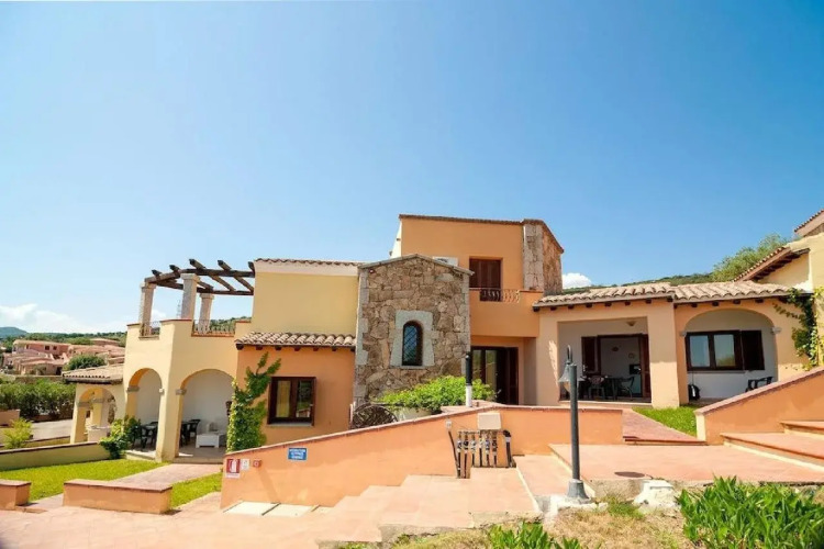 Albergo Residenziale Li Troni - Sardinia