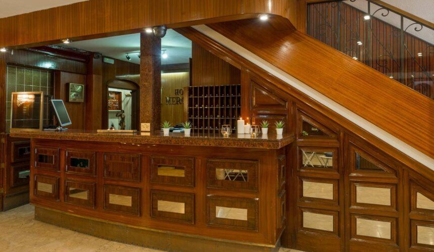 Vintage Hotel Mercedes - Costa Brava