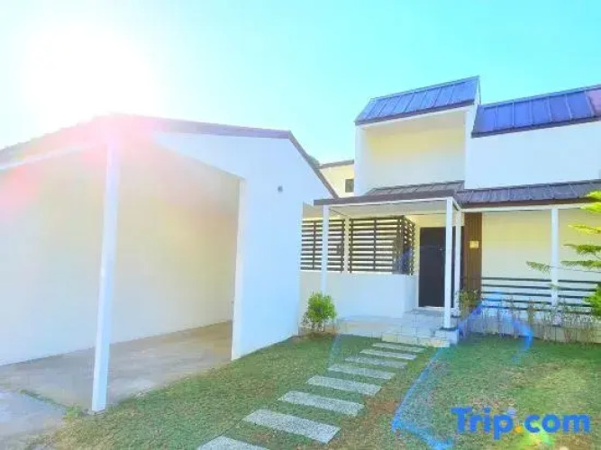 Kiddie Hostel Unit30a-kids And Pets Friendly - Subic