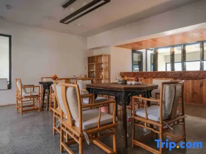Mishan Xiyun Lake View Homestay Resort - Lijiang