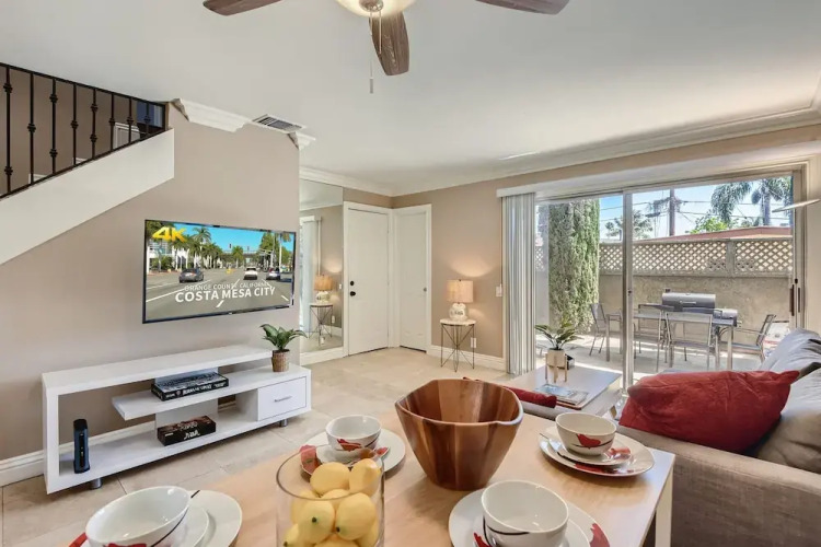 Spacious 3br Yard Bbq Games Free Parking 0r2 - Costa Mesa, CA