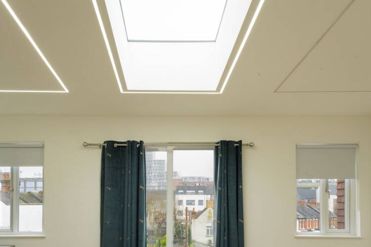 Luxurious London Studios - Harrow