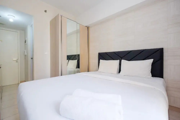 Deluxe Studio Apartment @ Springlake Summarecon - Jakarta
