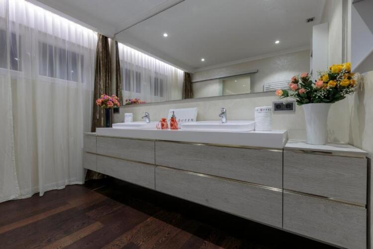 The Queen Luxury Apartments Villa Vinicia - Luxembourg City