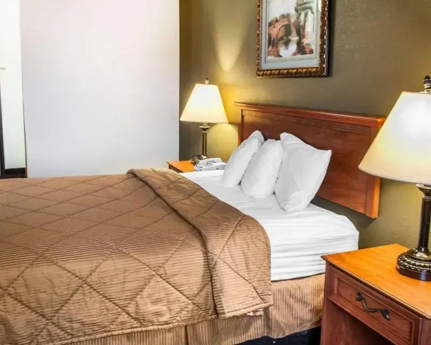 Rodeway Inn Santa Fe - Española, NM