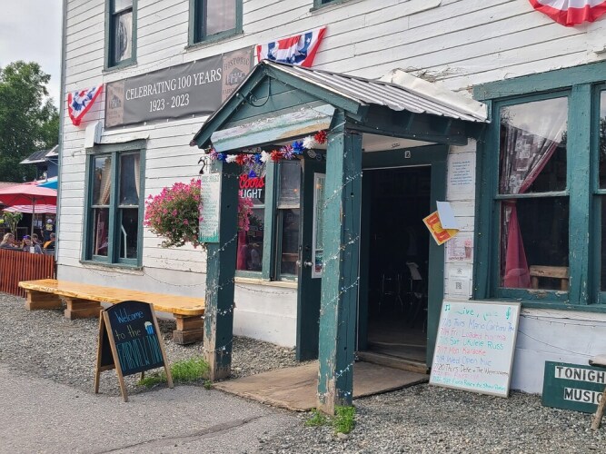 Fairview Inn - Talkeetna, AK