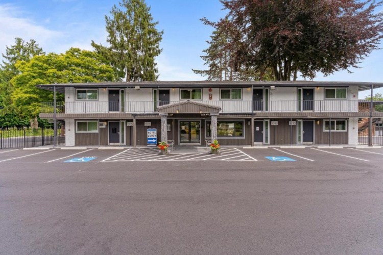 Interurban Suites Hotel, A Dazzler Select By Wyndham - Kent, WA