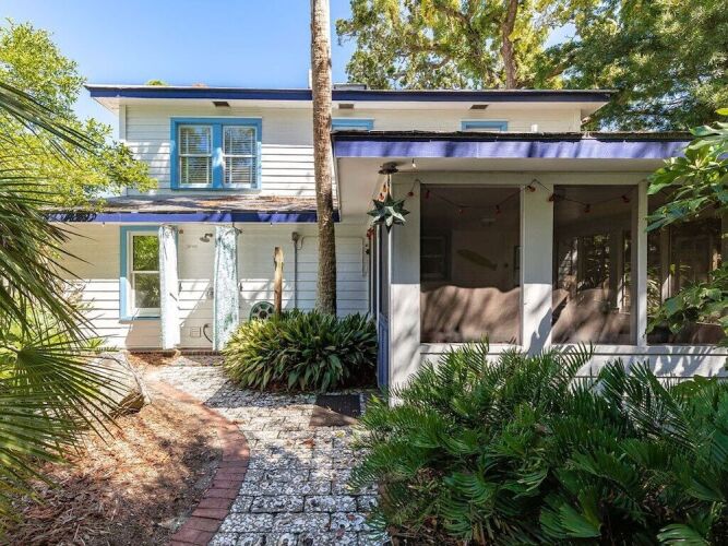 Guiding Light Cottage - Daufuskie Island, SC