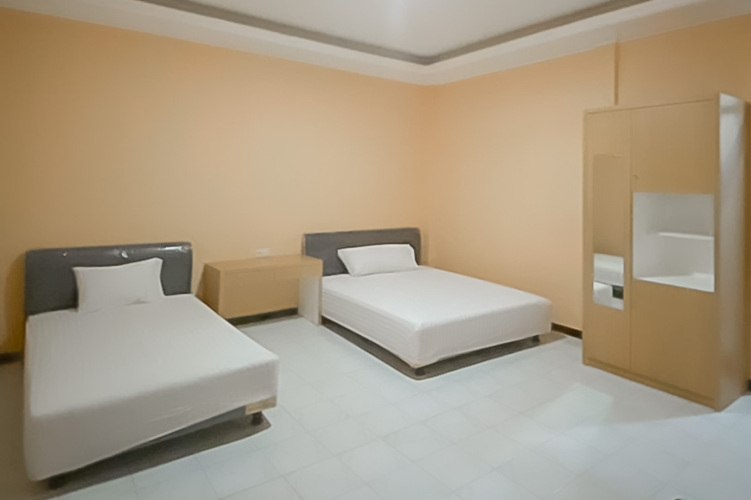 Shofy Guest House Redpartner - Bandung