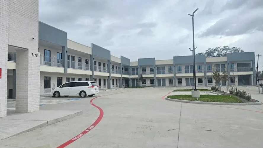 Palace Inn Baytown At Harrison St - Highlands, TX
