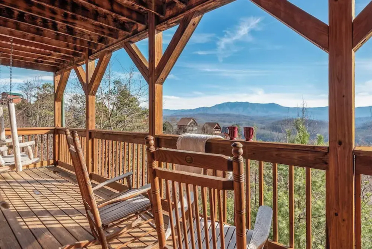 Sweet Slice Of Heaven - Pigeon Forge, TN