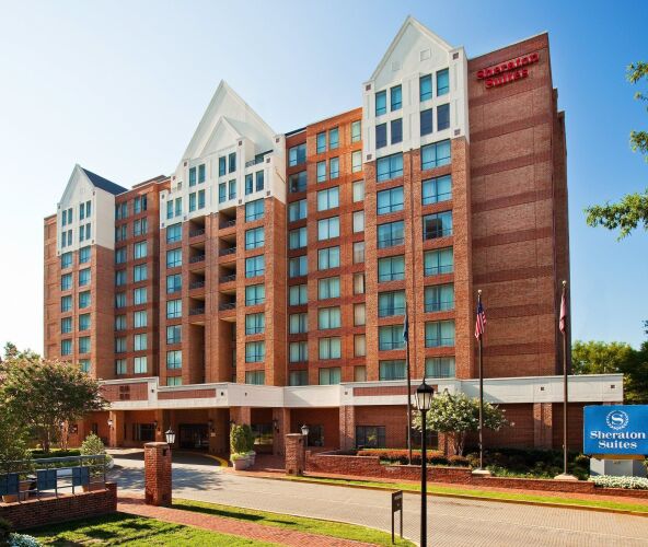 Sheraton Suites Old Town Alexandria - Alexandria, VA