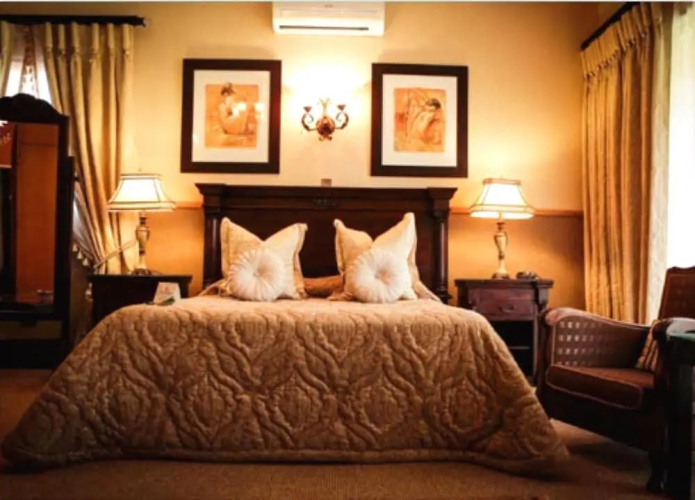 Scott's Manor & Conference Venue - Lichtenburg