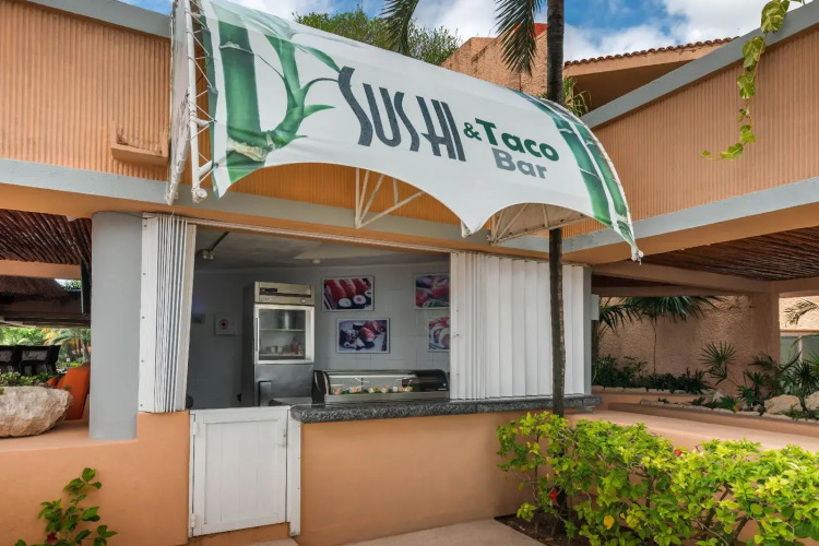 Pa Beach Club & Hotel - Puerto Aventuras