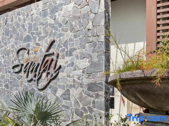 Santai Resort - Holiday Management - Gold Coast