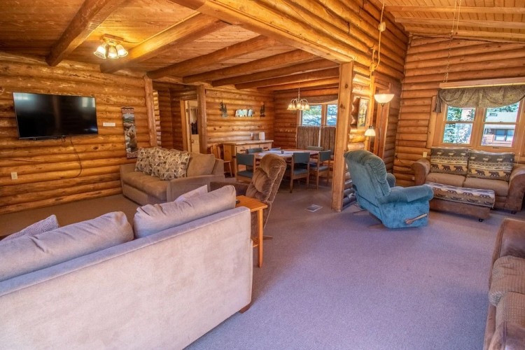 Castle Mountain Lodge - Estes Park, CO