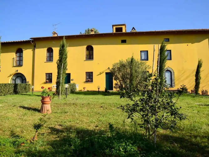 Modern Holiday Home In Vinci With Swimming Pool - Vinci