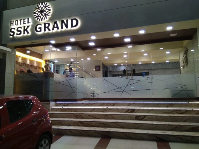 Hotel Ssk Grand - Kanchipuram - Andhra Pradesh