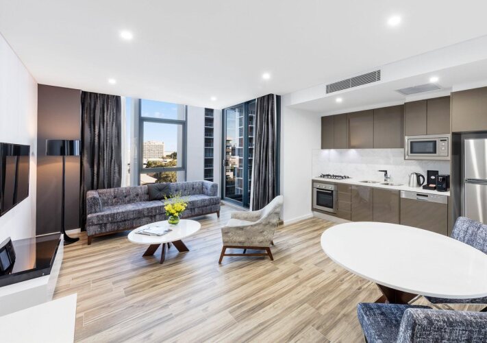 Meriton Suites Mascot Central - Sydney