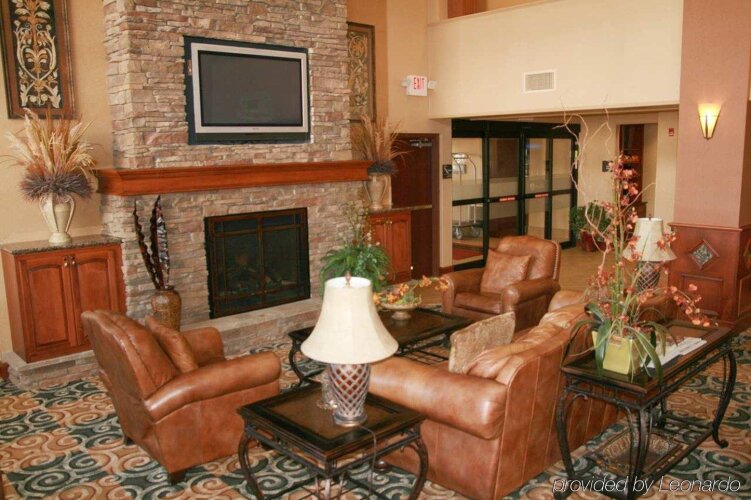 Hampton Inn & Suites Youngstown-canfield - Youngstown, OH