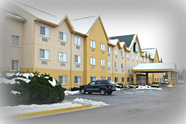 Best Western Plus Bolingbrook - Bolingbrook, IL