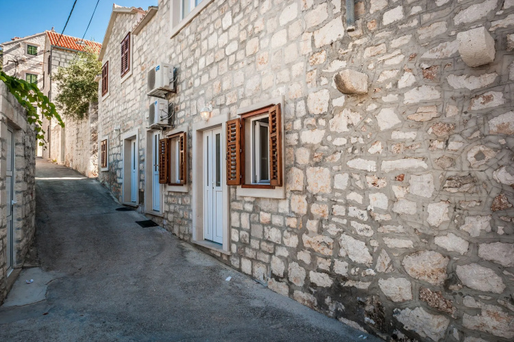 Old Town Experience - Bol