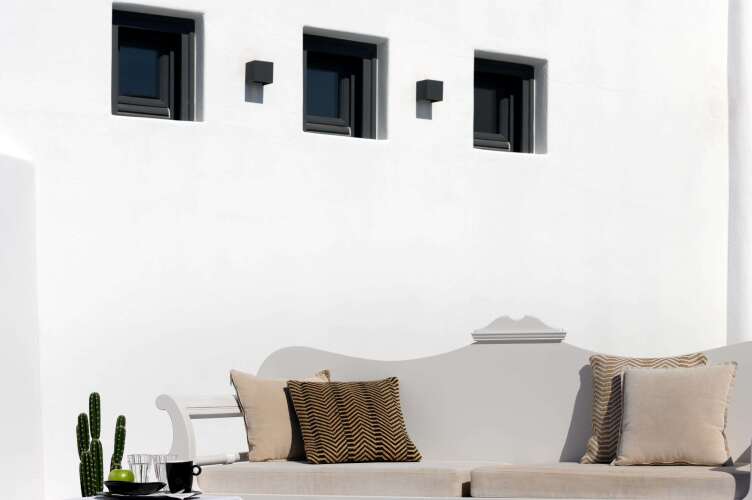 Santolia Art Suites - Oia
