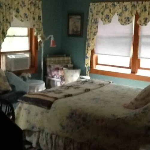 Eastgate Inn B&b - Lenox, MA