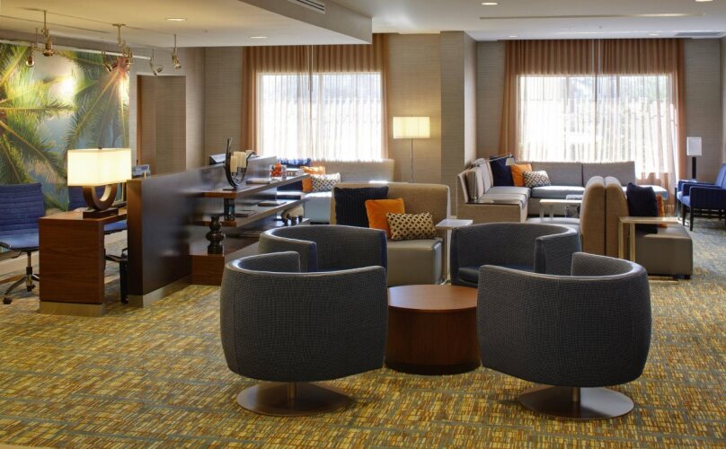 Courtyard By Marriott Sarasota At University Town Center - Bradenton, FL