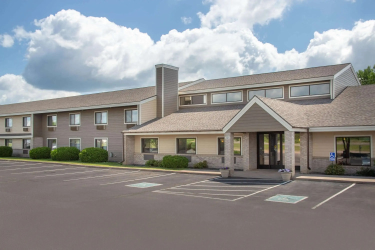 Americinn By Wyndham Hayward - Hayward, WI